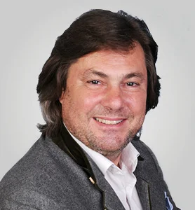 Dr. med. Stefan Ruf - Plastischer Chirurg | Sanoplast